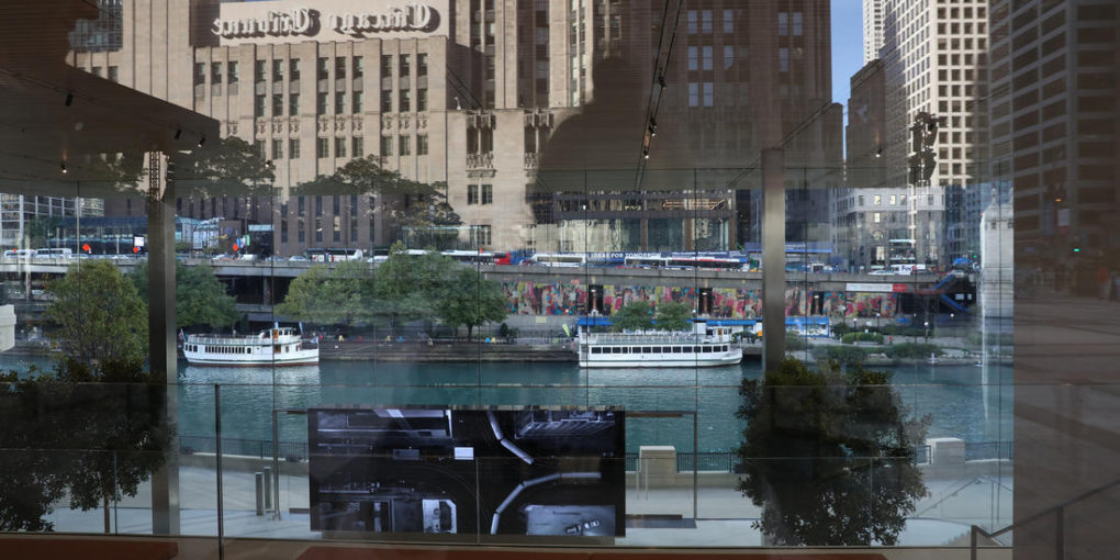 New Apple Flagship Store Opens Today - Beyond Design